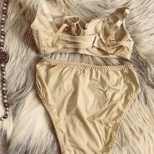 QT Intimates | Intimates & Sleepwear | Golden Bra Panty Set Vintage New ...